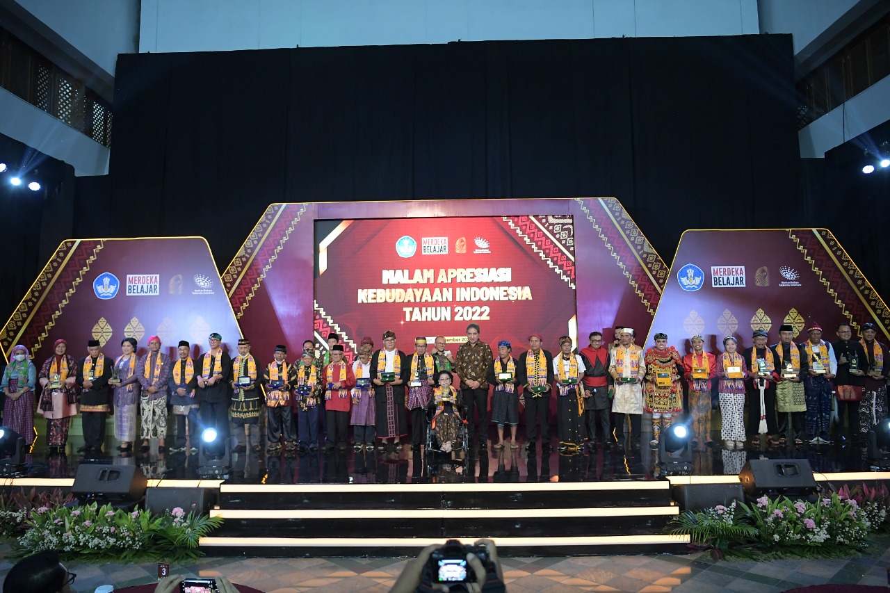 Gugum Gumbira Kembali Raih Anugerah Kebudayaan Indonesia 2022 ...